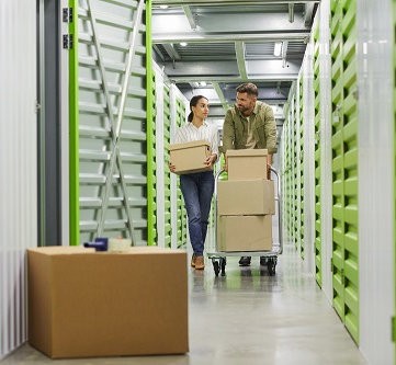 Choosing the Right Moving Storage for Your Needs